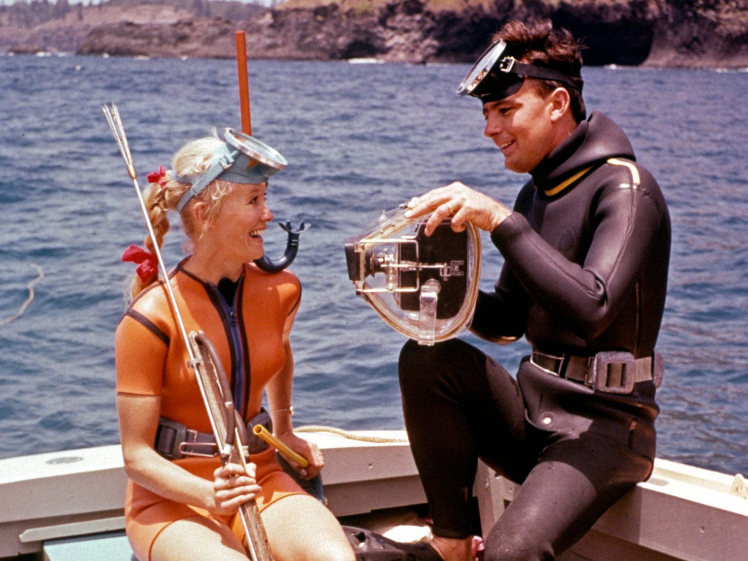 Women in Diving: Inspiring Stories of Trailblazers Who Transformed the ...